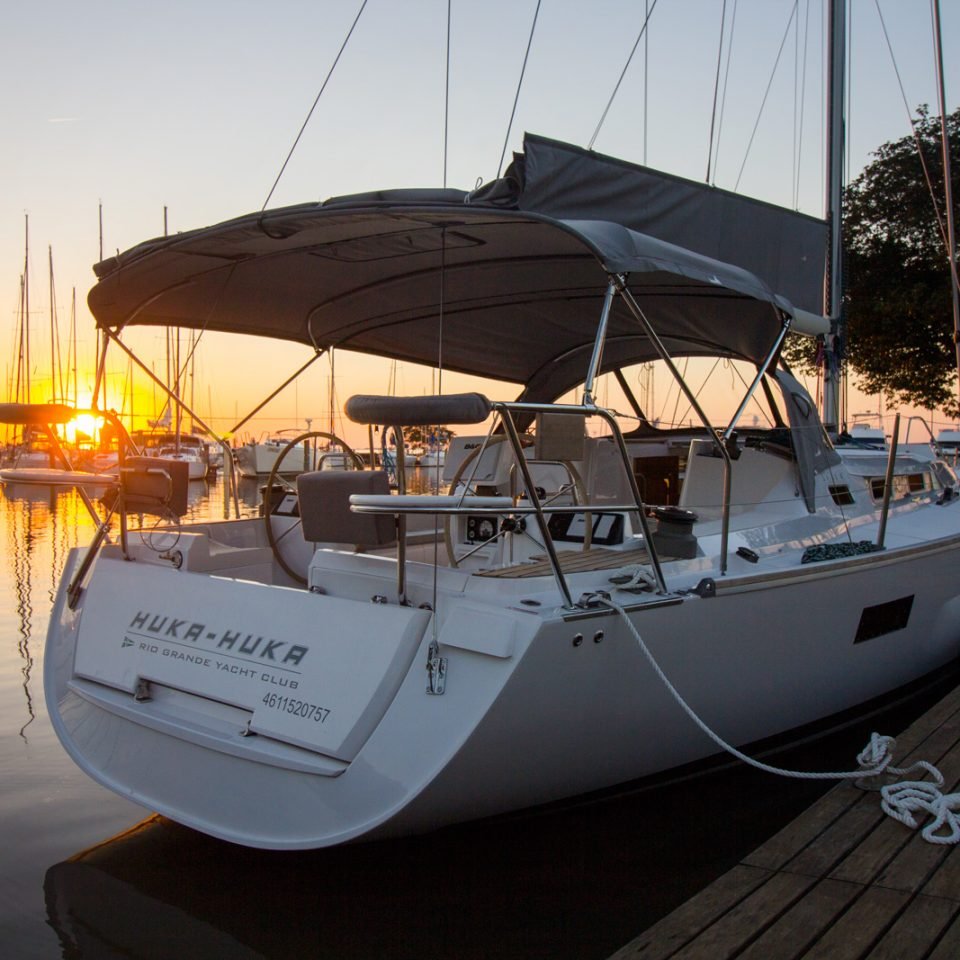 Delta 41 - Delta Yachts