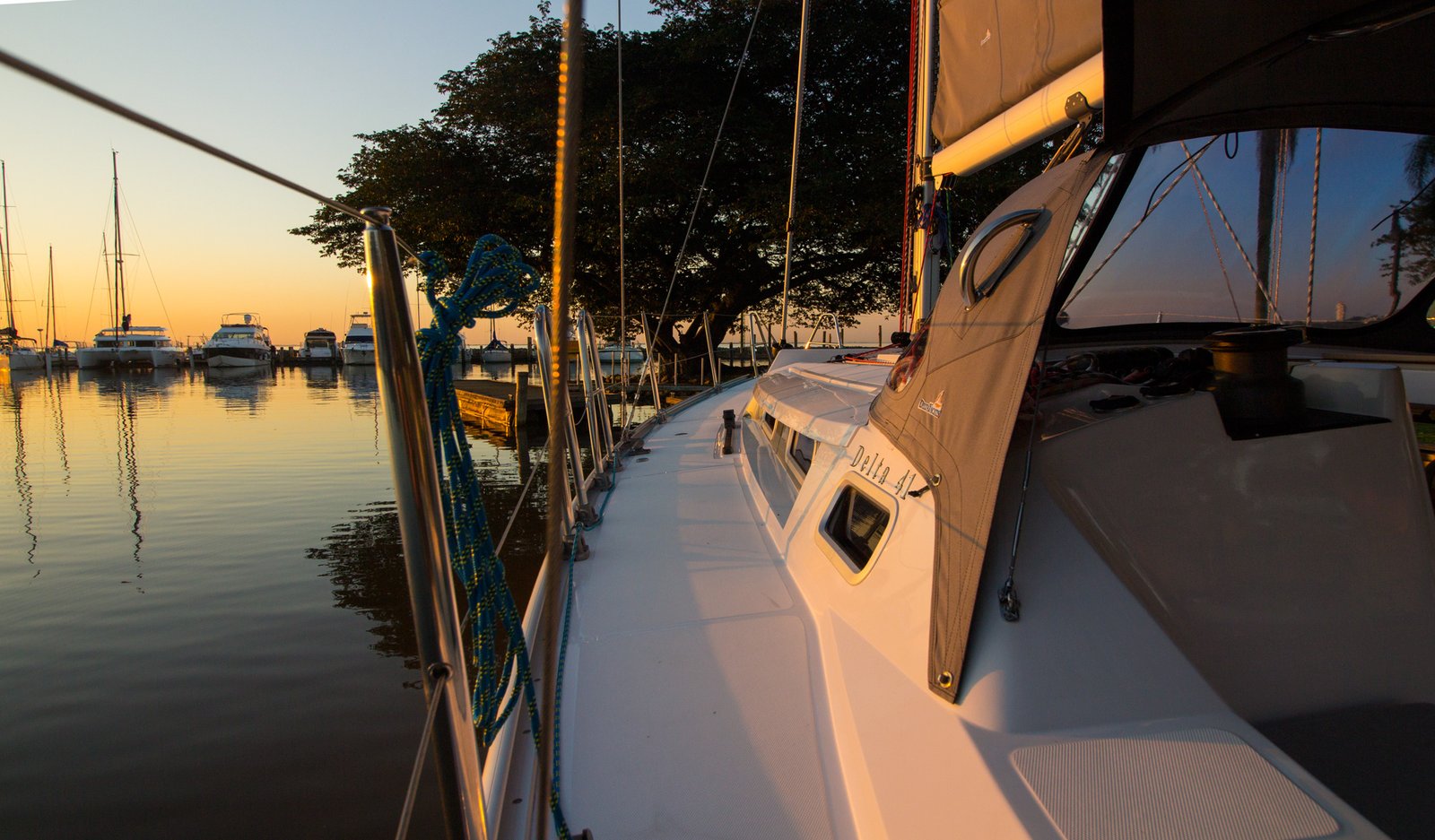 Delta Yachts - Delta Yachts