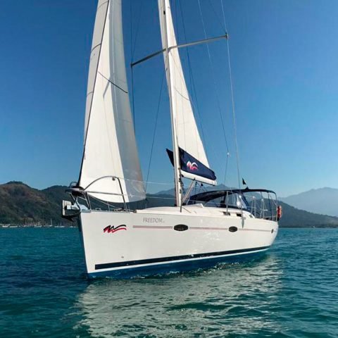 Delta 41 - Delta Yachts